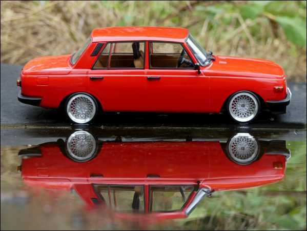 MB-TuningCars - 1:18 Wartburg 353W - OST DDR Modell 1985