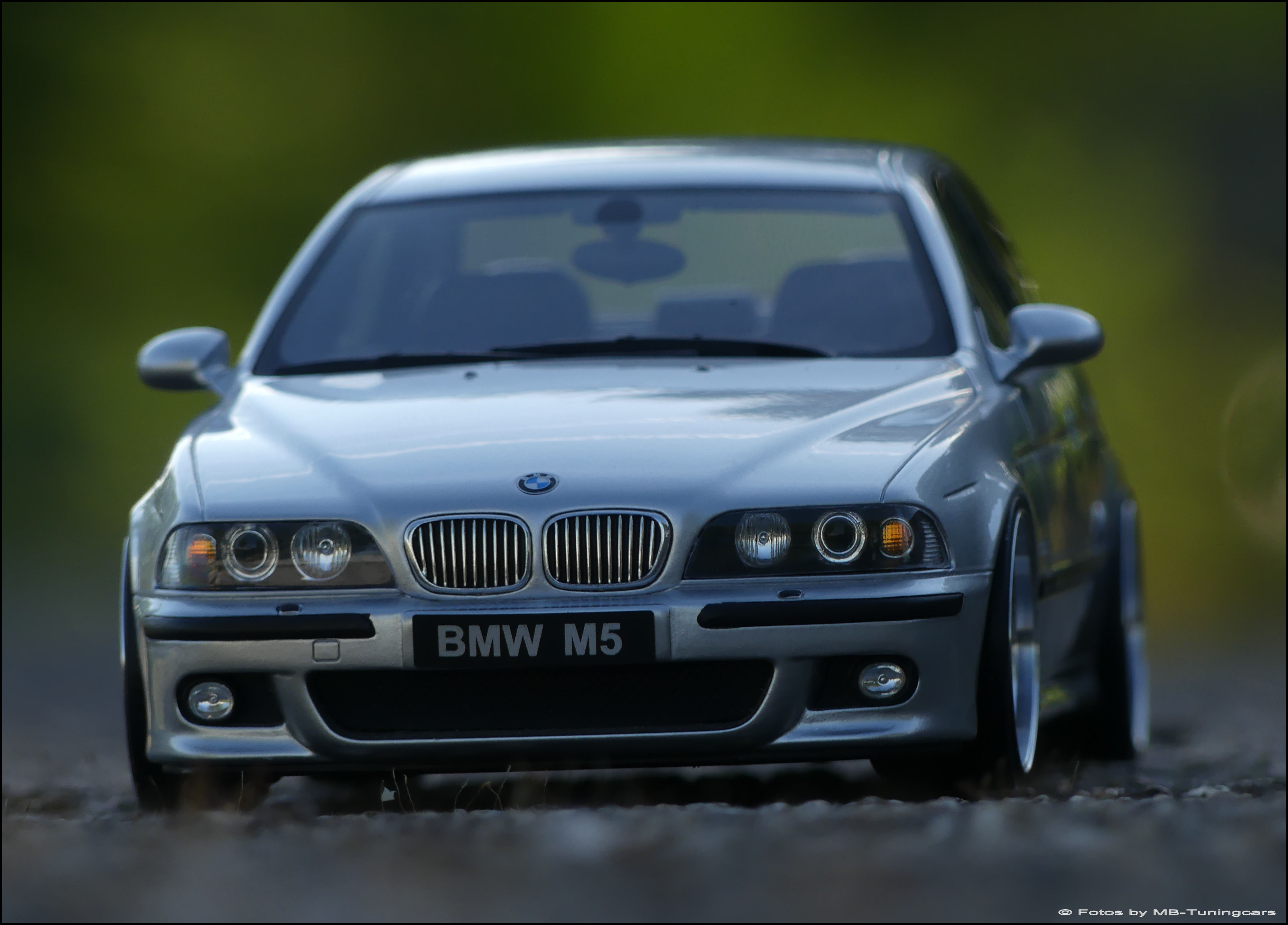 MB-TuningCars - 1:18 BMW E39 M5 Silber Edition