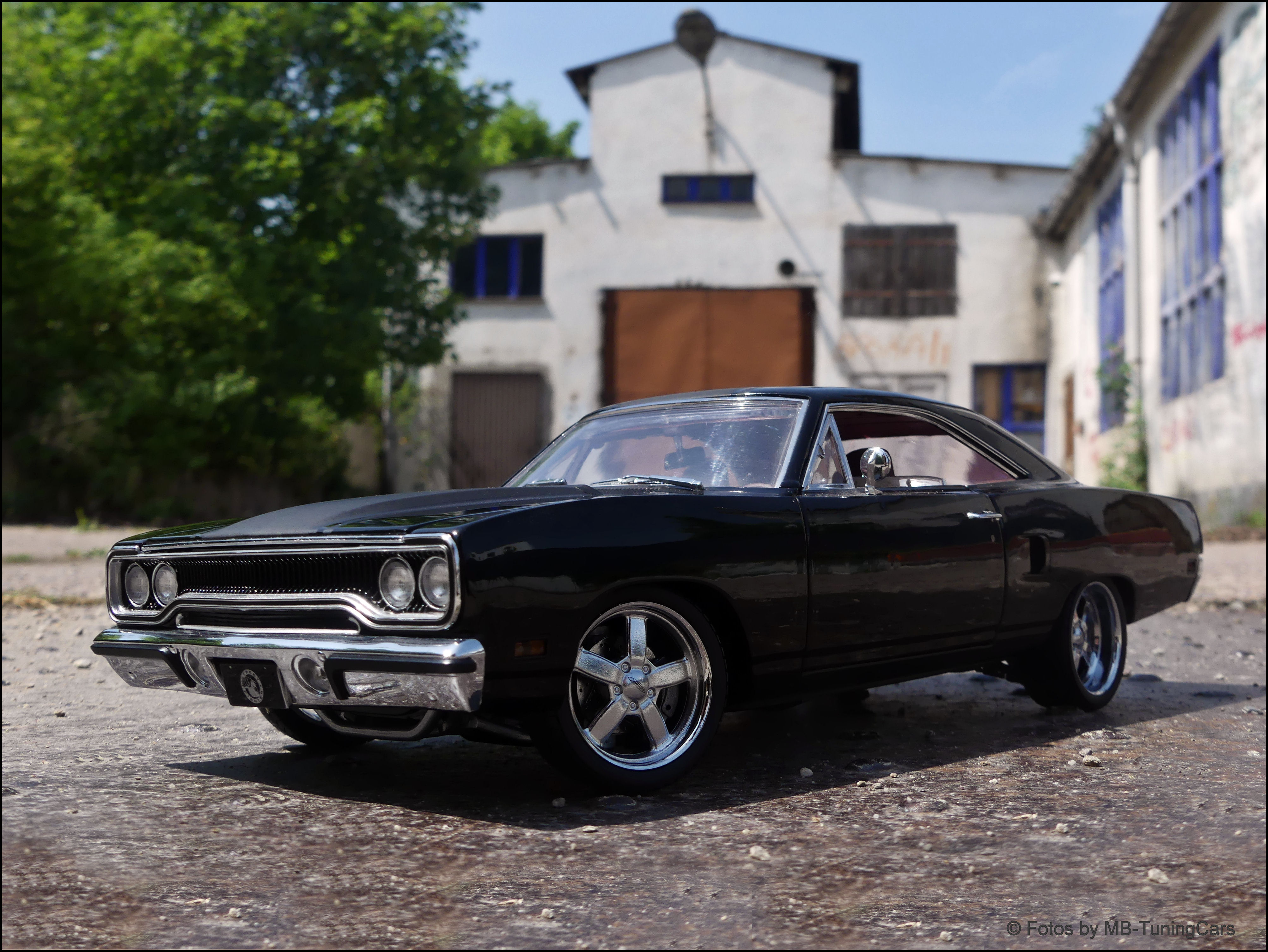 MB-TuningCars - 1:18 GMP Plymouth Blackbird Road Runner G1803120 ...
