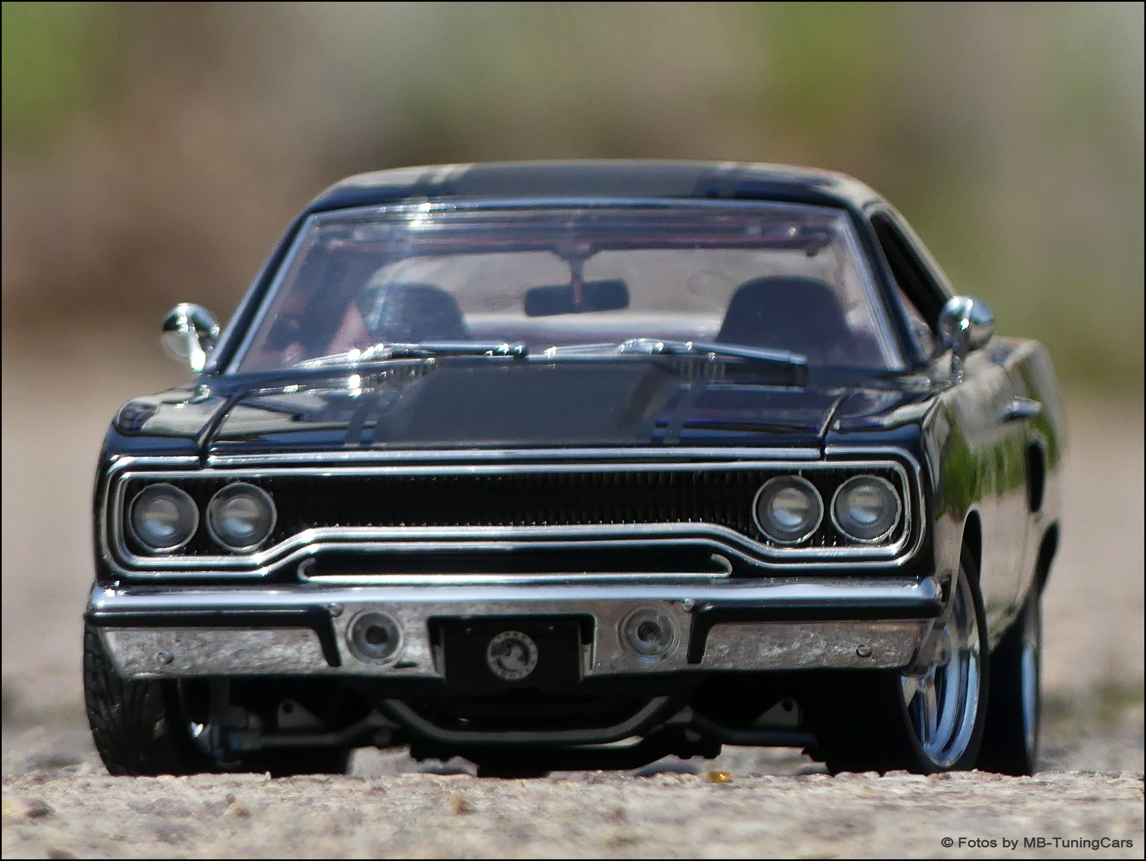 MB-TuningCars - 1:18 GMP Plymouth Blackbird Road Runner G1803120 ...