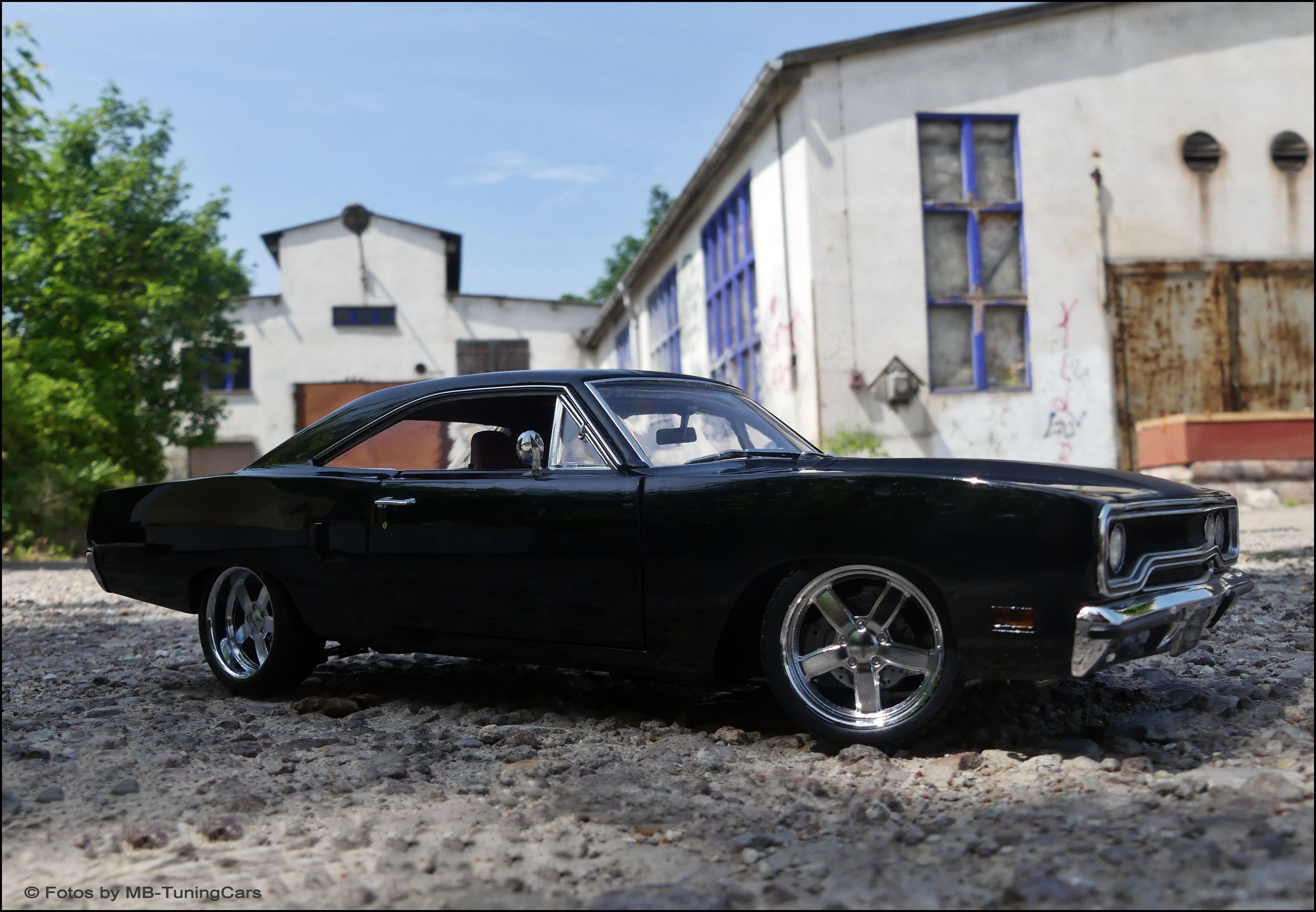 MB-TuningCars - 1:18 GMP Plymouth Blackbird Road Runner G1803120 ...