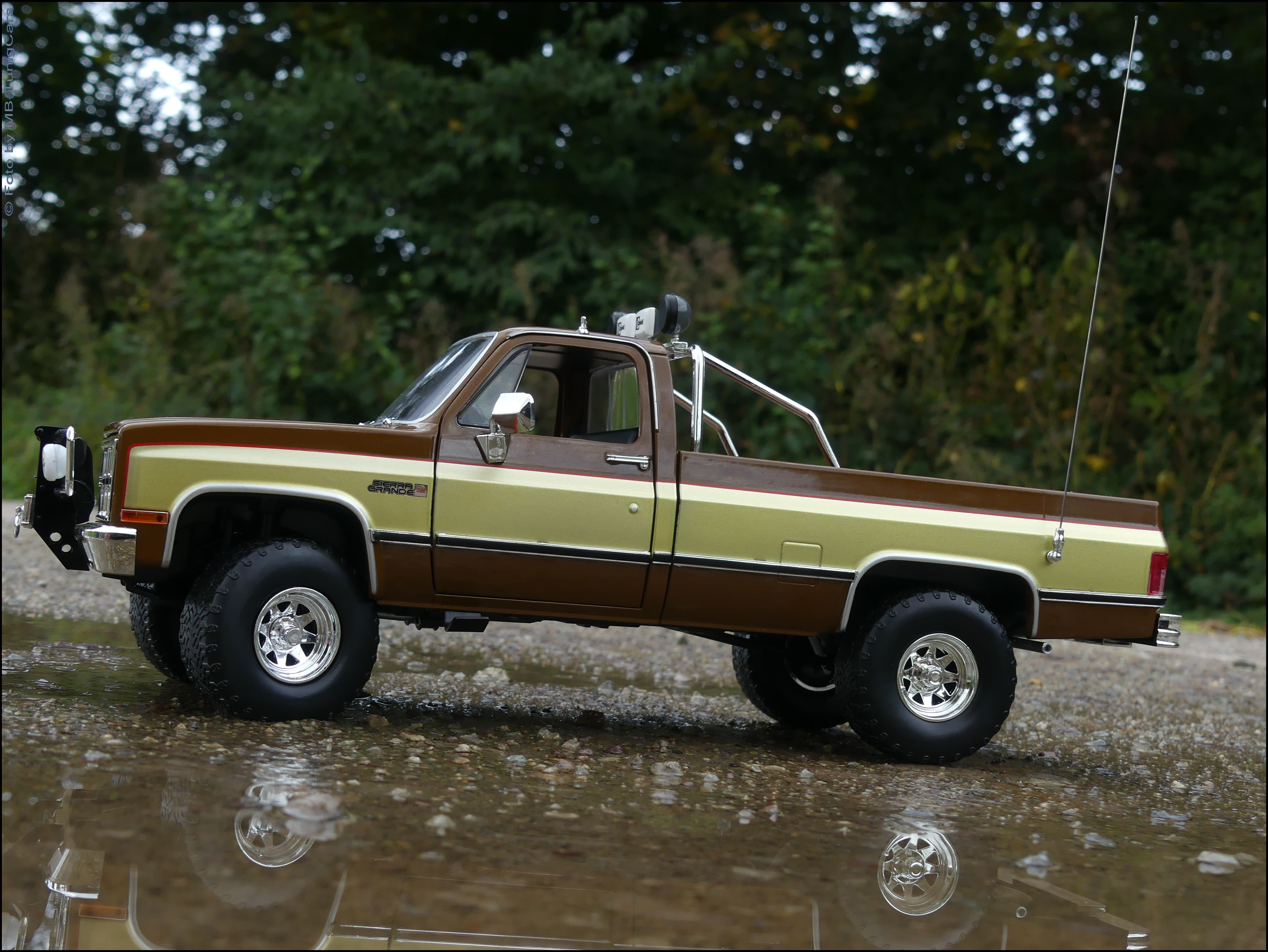 MB-TuningCars - 1:18 GMC K-2500 Sierra Grande 82´ FallGuy Ein Colt Für ...